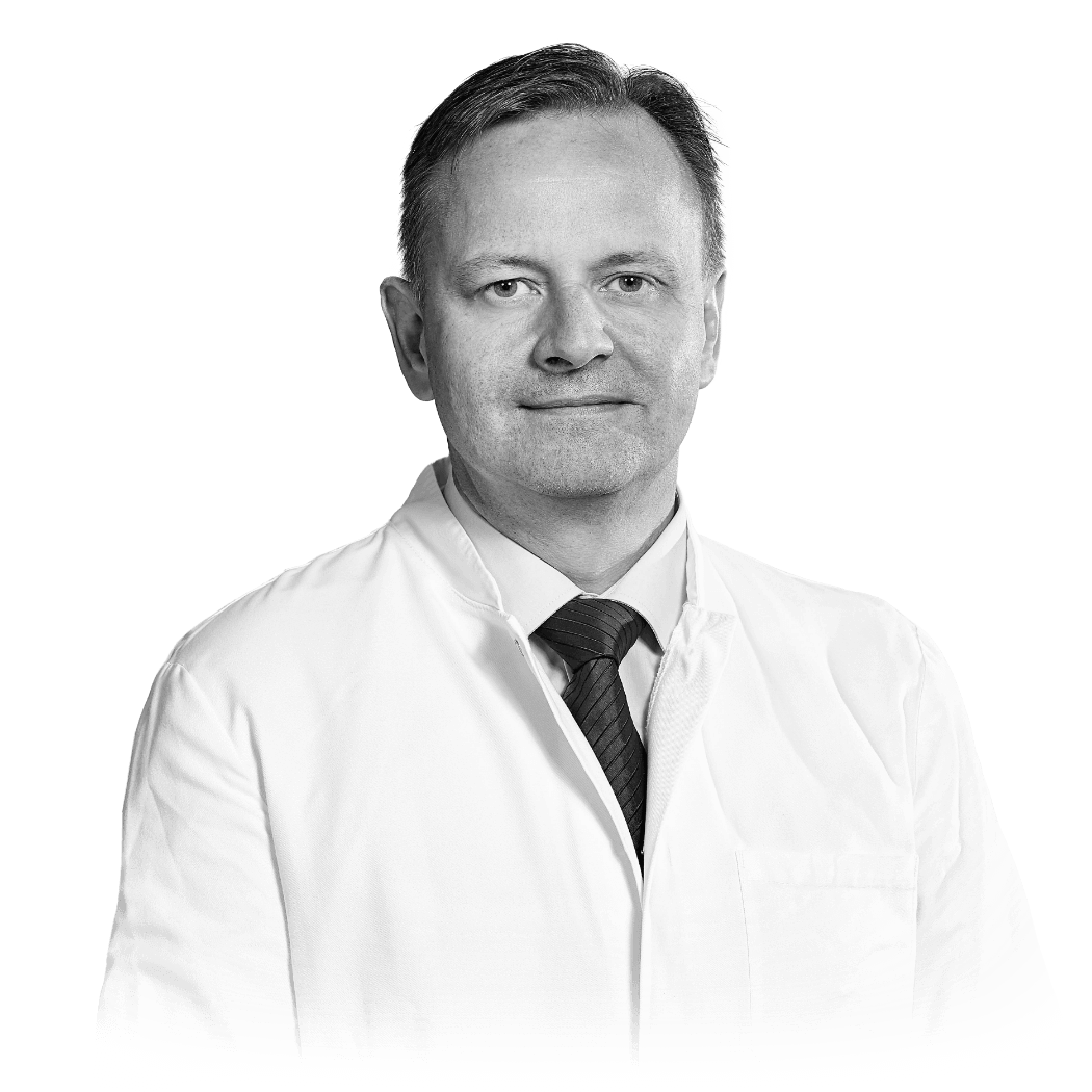 CMF Surgery Navigation: Craniomaxillofacial Surgery | Brainlab